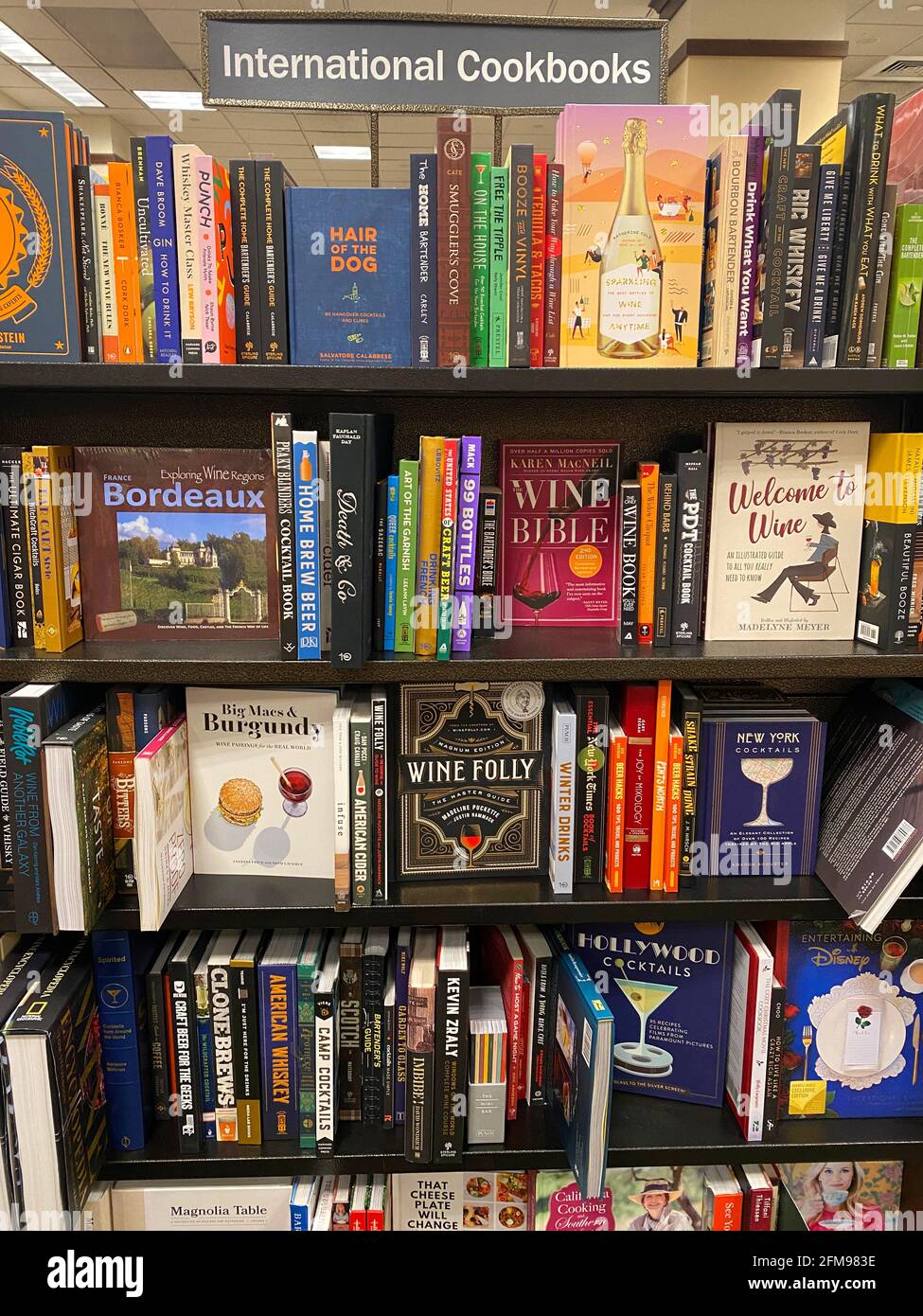 Magasins de livres Banque de photographies et d’images à haute ...