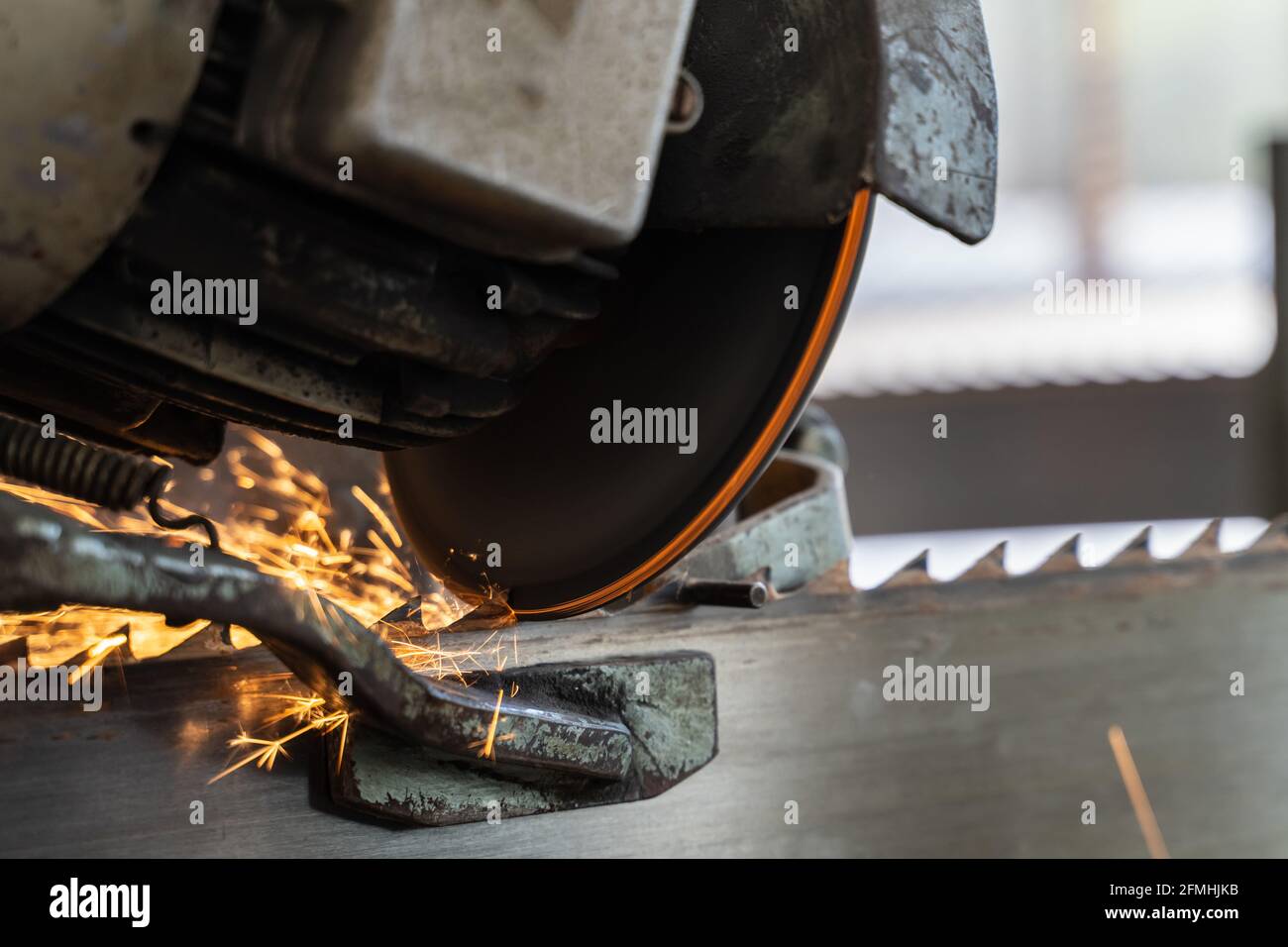 Processus industriel de sciage Banque de photographies et d’images à ...