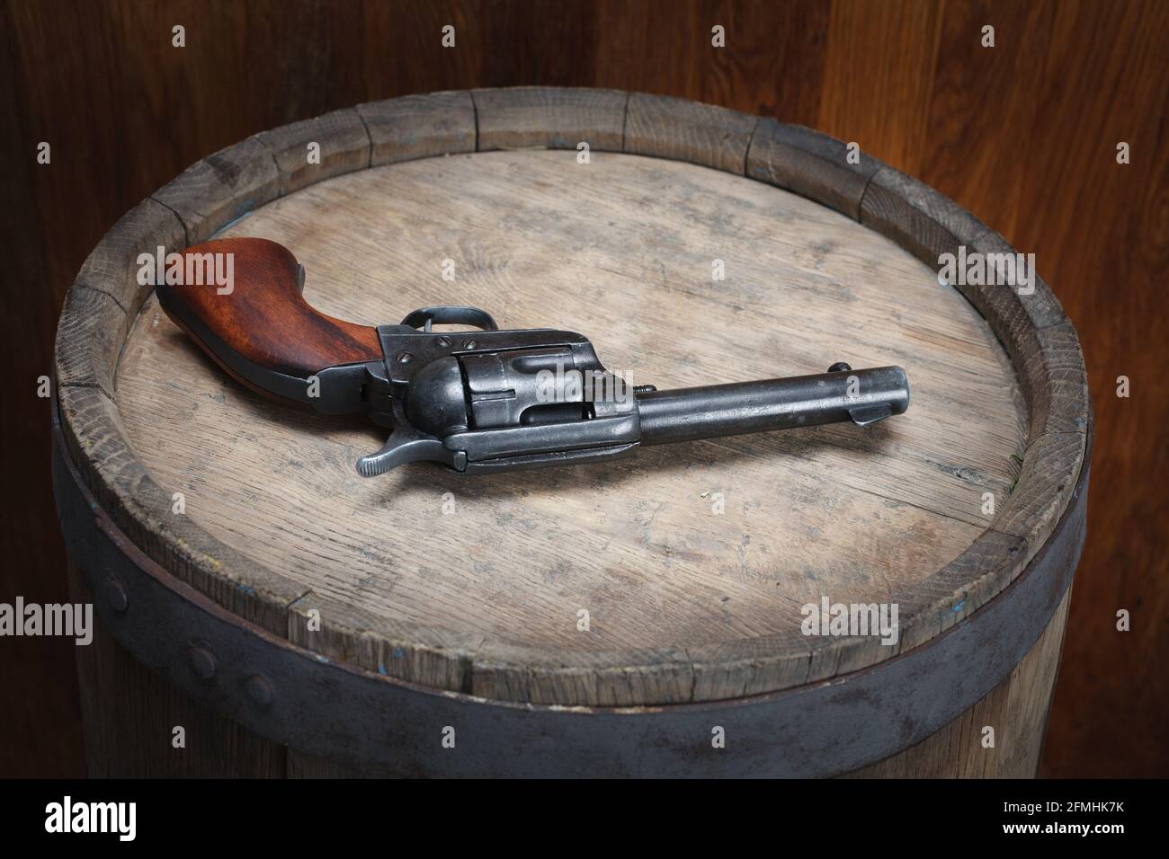 Ancienne conception d'arme de poing colt Banque de photographies et d ...