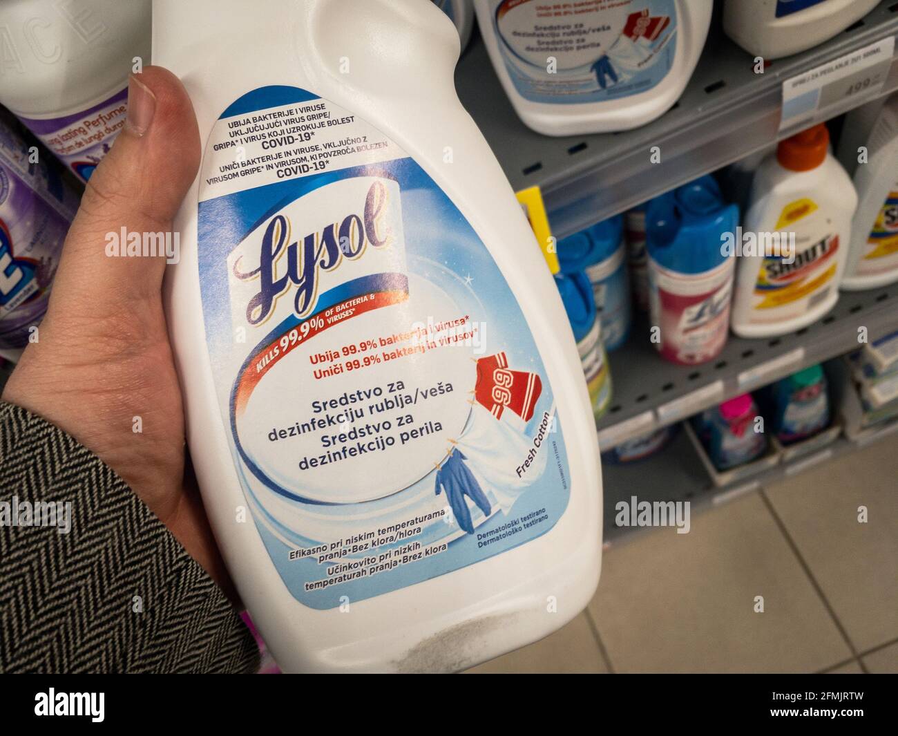 Signe de lysol Banque de photographies et d’images à haute résolution - Alamy