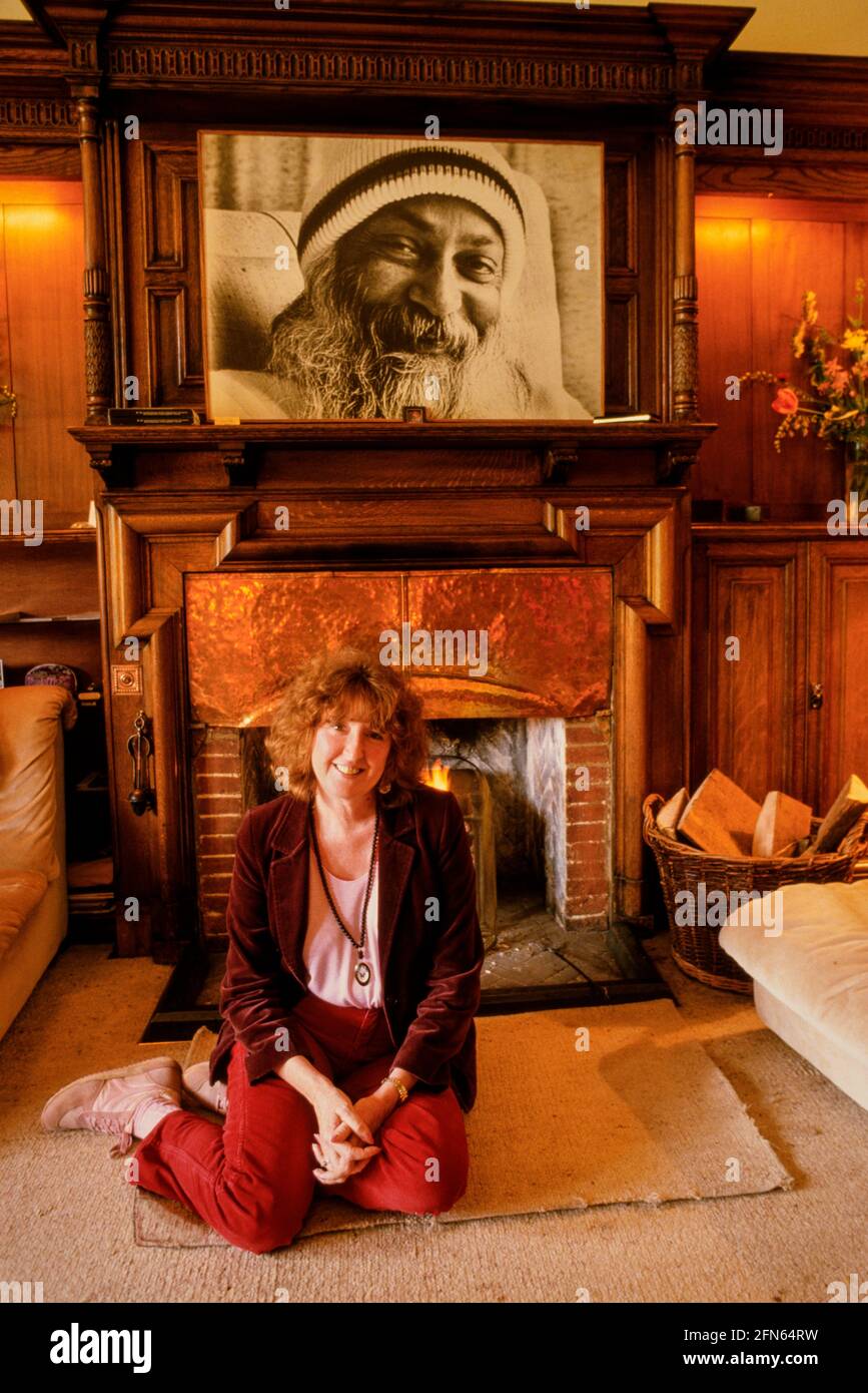 Ma anand poonam Banque de photographies et d’images à haute résolution ...