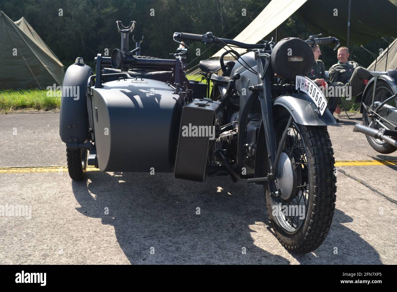 Zundapp KS600 WH Sidecar restauré à partir de 1941 Photo Stock - Alamy