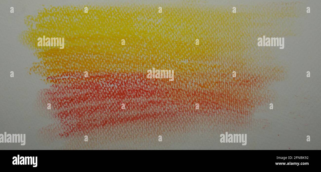 Trait jaune Banque de photographies et d’images à haute résolution - Alamy