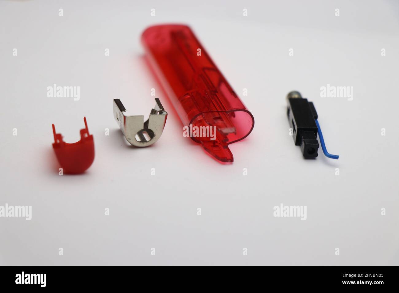 Briquet démonté Banque de photographies et d’images à haute résolution ...