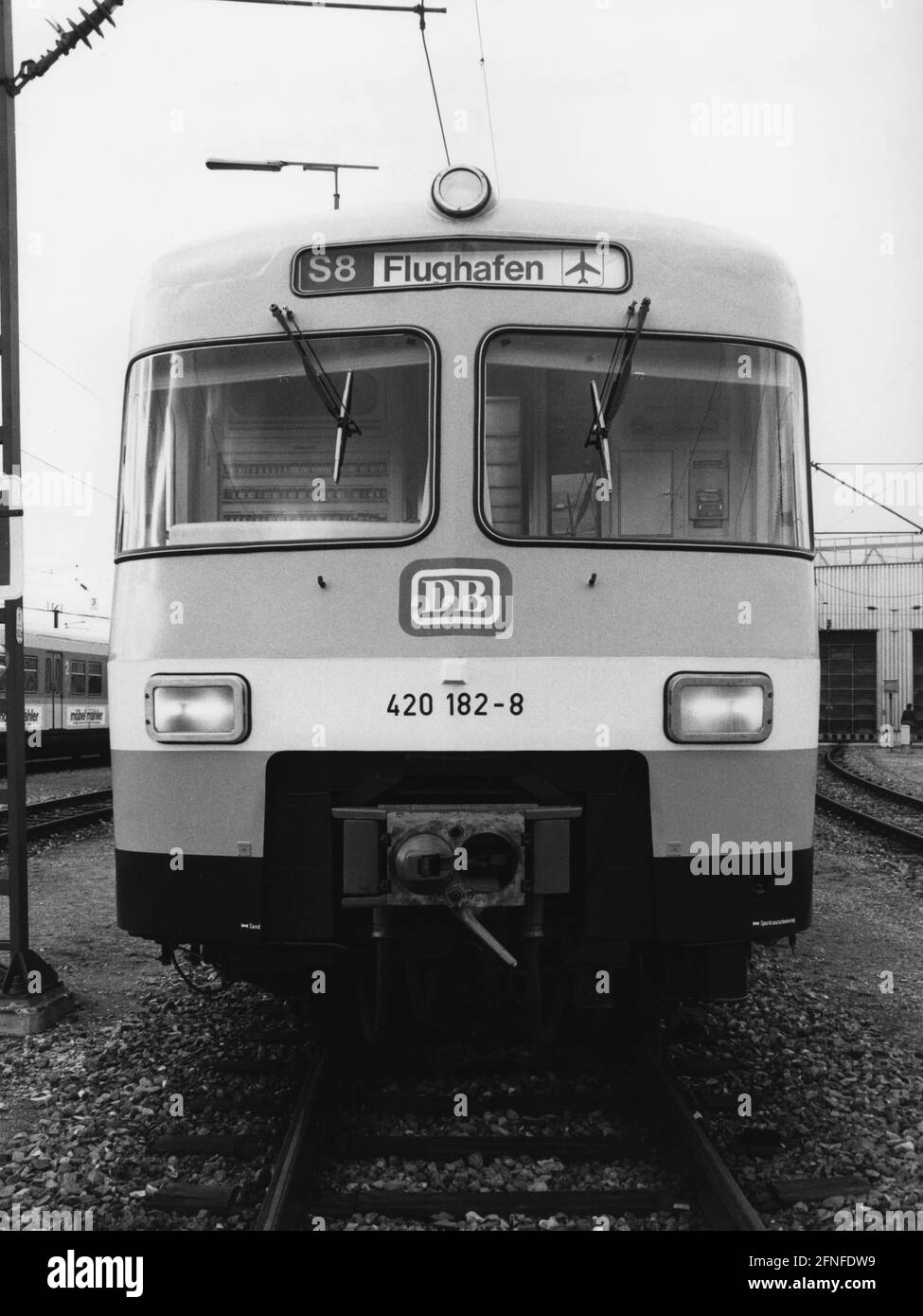 Logo s bahn Banque d'images noir et blanc - Alamy