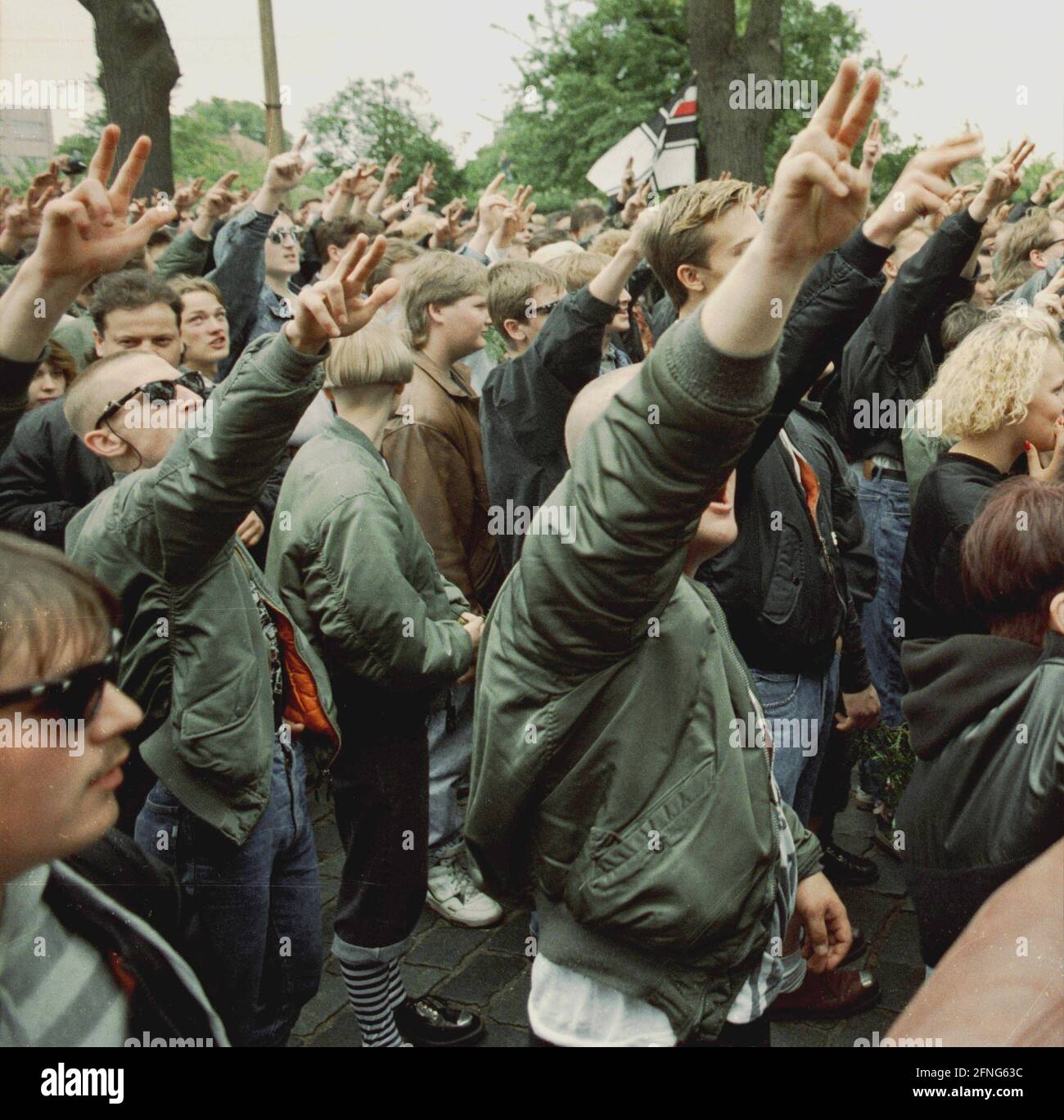 Hitler symbols Banque de photographies et d’images à haute résolution ...