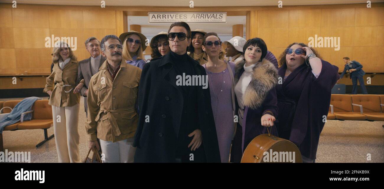 HALSTON, de gauche à droite : Shanan Wilson (en arrière à gauche, comme ...