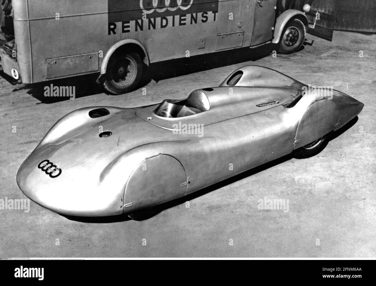 Auto union type c Banque d'images noir et blanc - Alamy