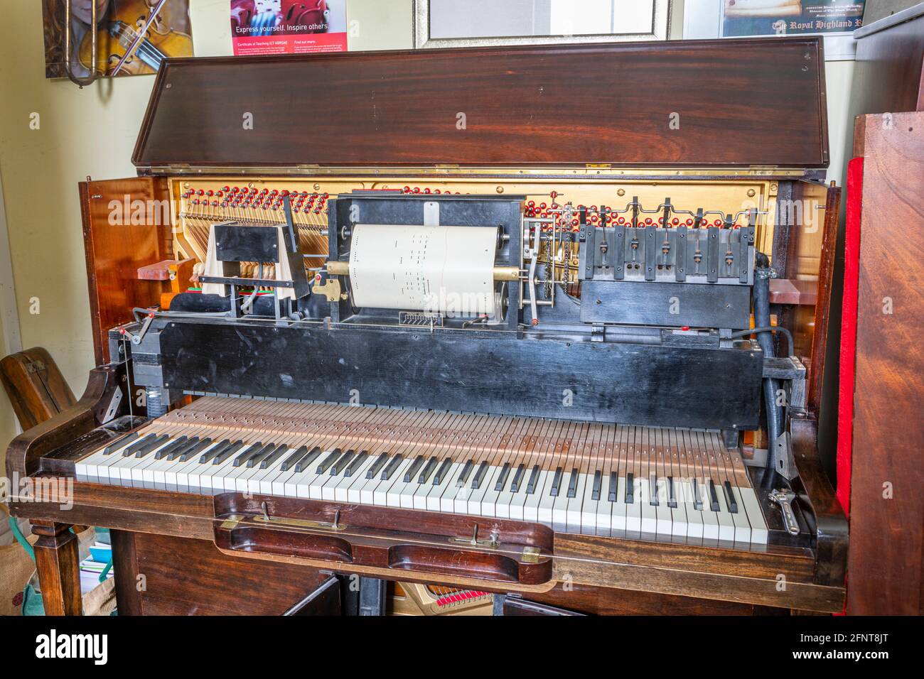 Rouleau de pianola Banque de photographies et d’images à haute ...