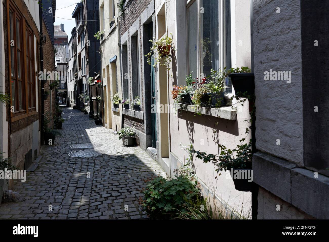 Petites ruelles Banque de photographies et d’images à haute résolution ...