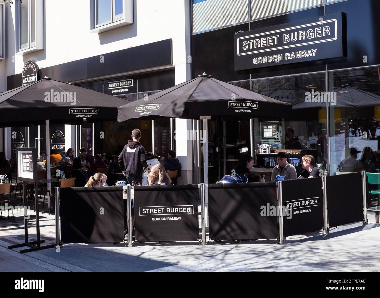 Burger de rue gordon ramsay Banque de photographies et d’images à haute ...