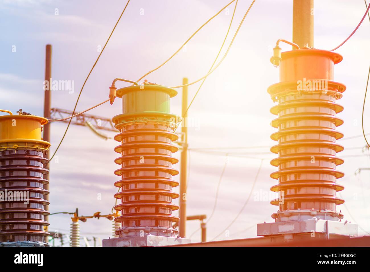 Disjoncteur haut tension Banque de photographies et d’images à haute ...
