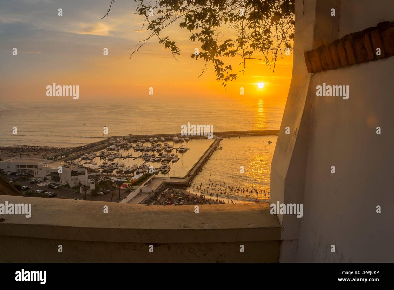 Lima marina club Banque de photographies et d’images à haute résolution ...