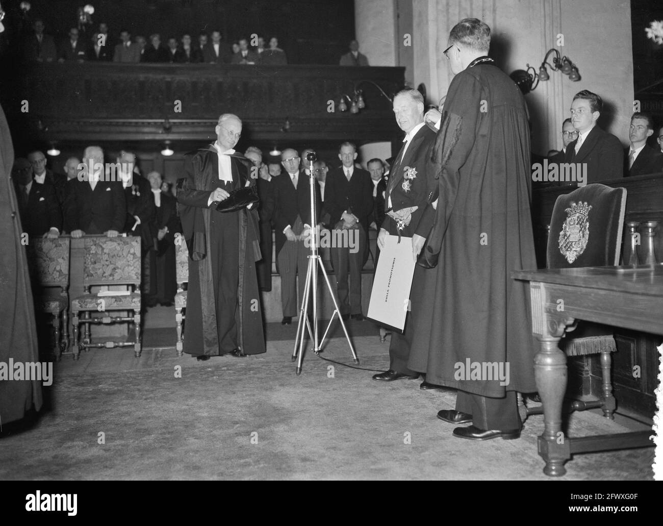Docteur honoraire de lettres humaines Banque de photographies et d ...