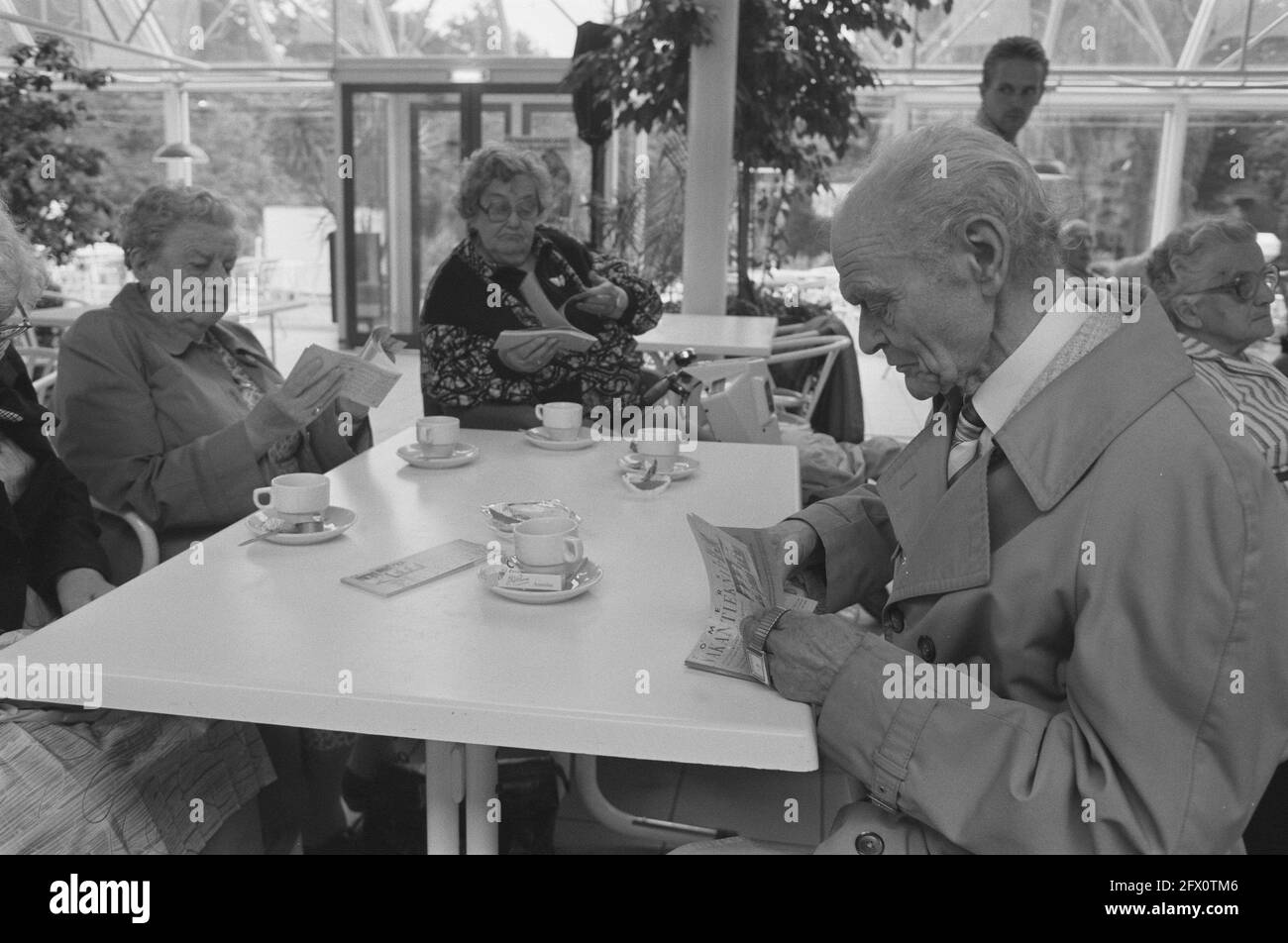 Zomerknip présenté par l'alderman Jonker (Amsterdam) aux personnes ...