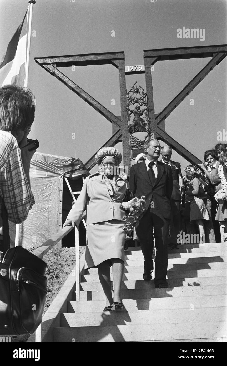 La reine inaugure officiellement les ponts moerdijk rénovés Banque de ...