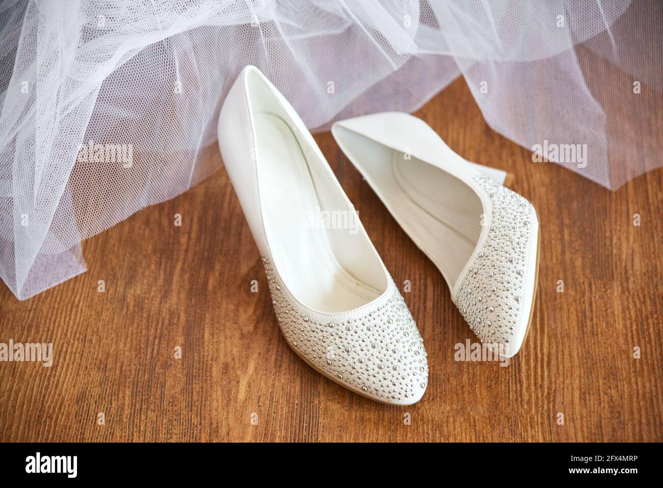 Femme jambes talons aiguilles Banque de photographies et d’images à ...