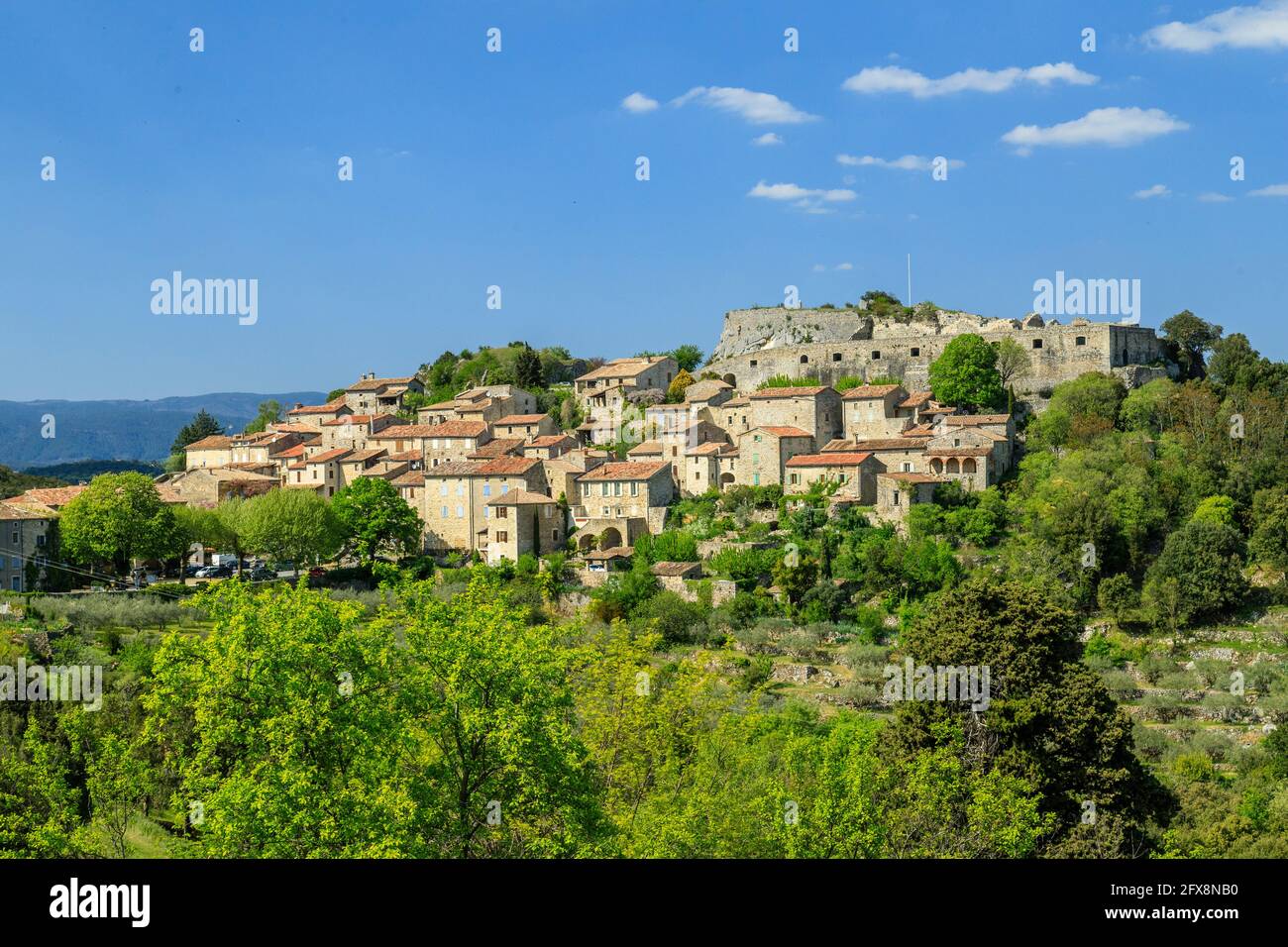 Banne village ardèche Banque de photographies et d’images à haute ...