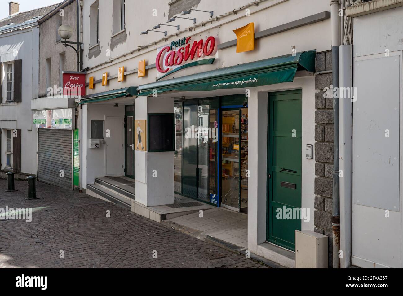 Casino supermarket logo Banque de photographies et d’images à haute ...