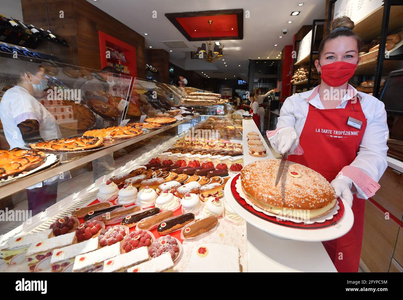 Illustrations de Saint Tropez. Inventée par Alexandre Micka, la célèbre ...