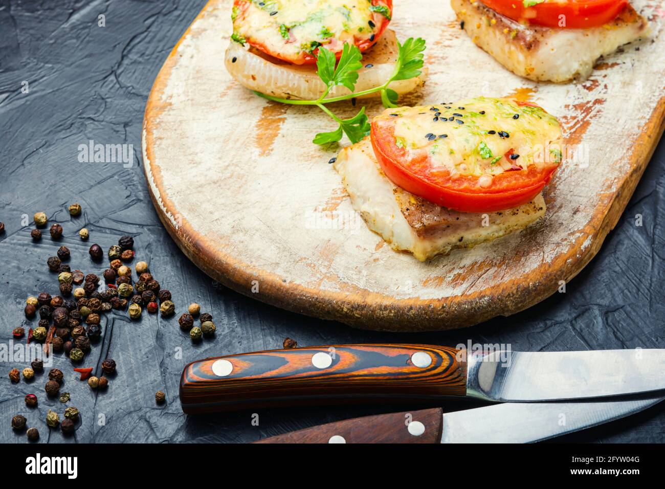 Tranche de poisson Banque de photographies et d’images à haute ...