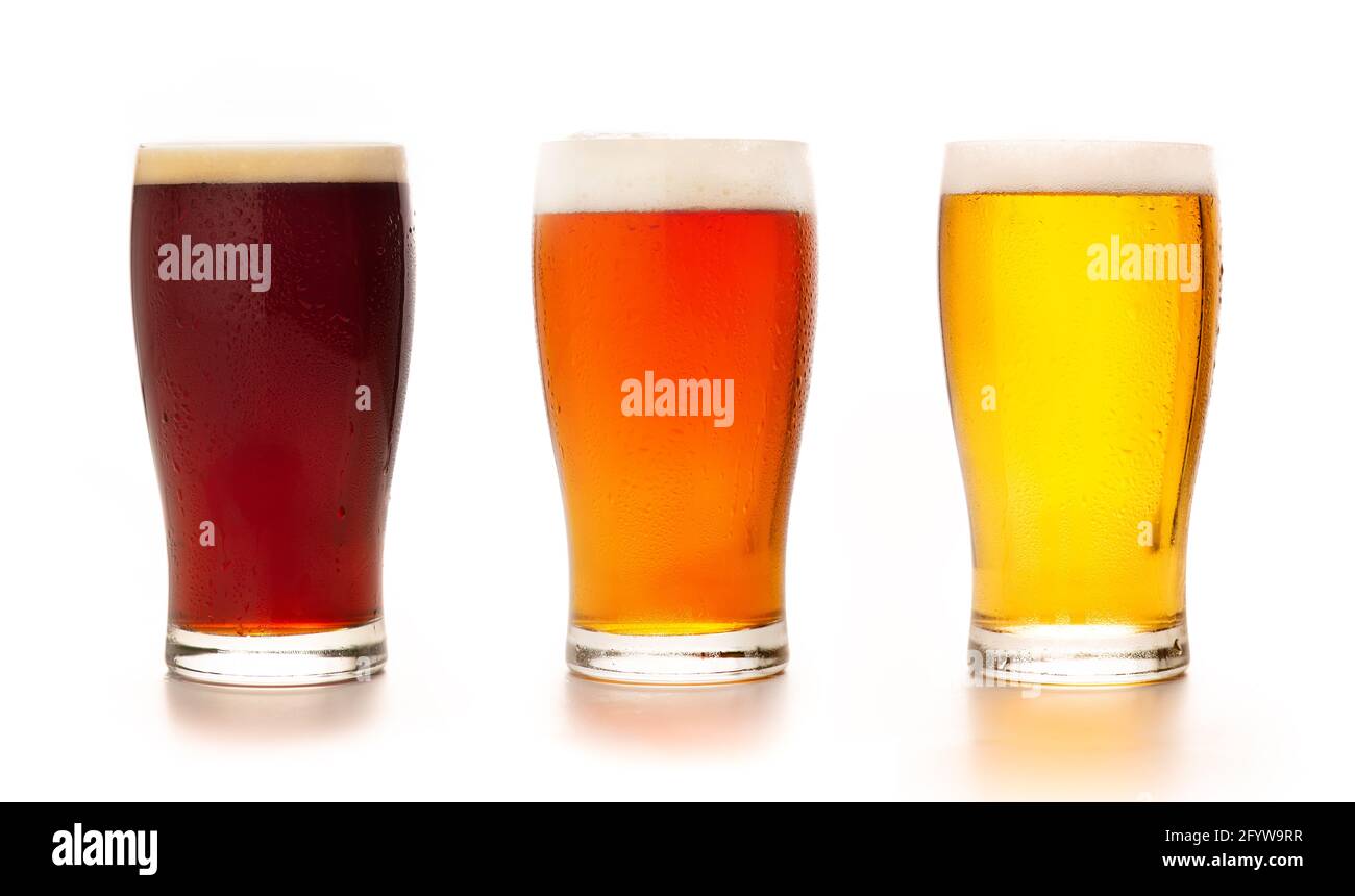 Différents types de boissons fraîches artisanales. Assortiment de ...