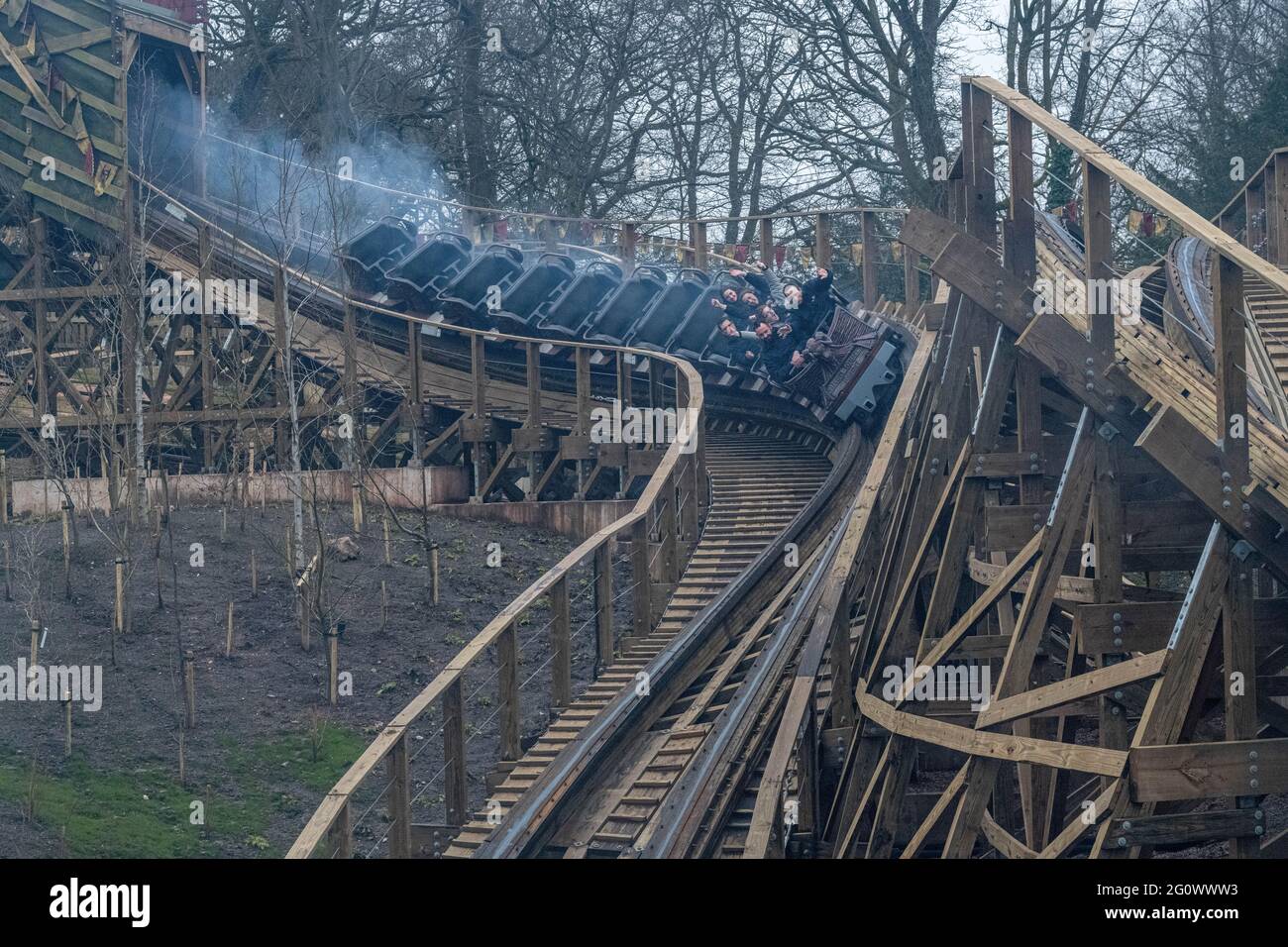 Raptor roller coaster ride gardaland Banque de photographies et d ...
