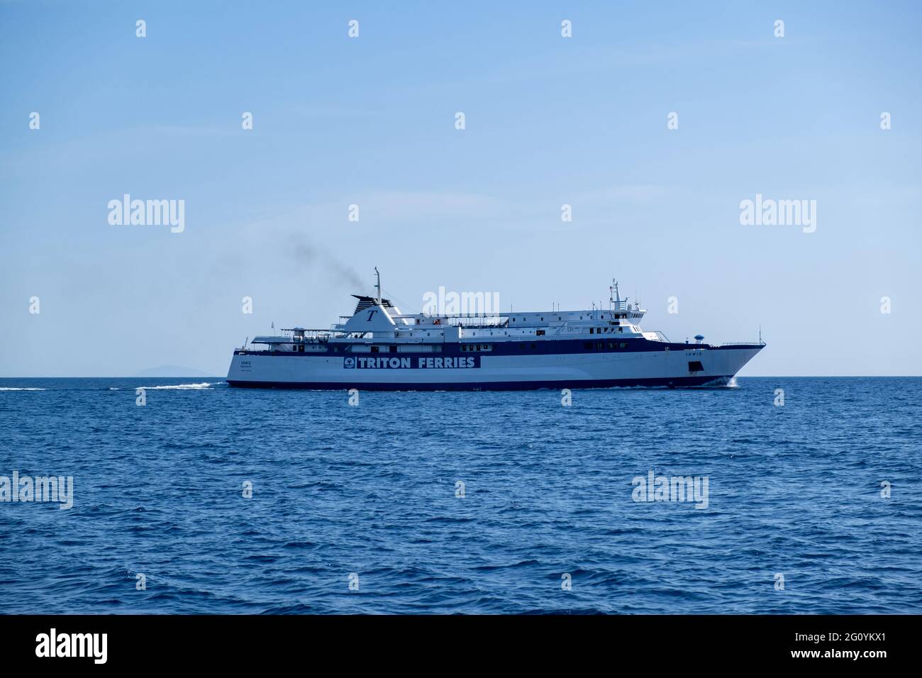 Ferries triton Banque de photographies et d’images à haute résolution ...