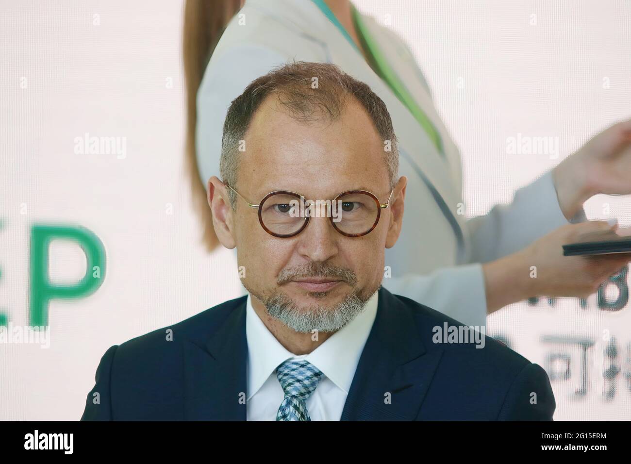 Vitaly Orlov, propriétaire du groupe de pêche Norebo vu lors du Forum ...