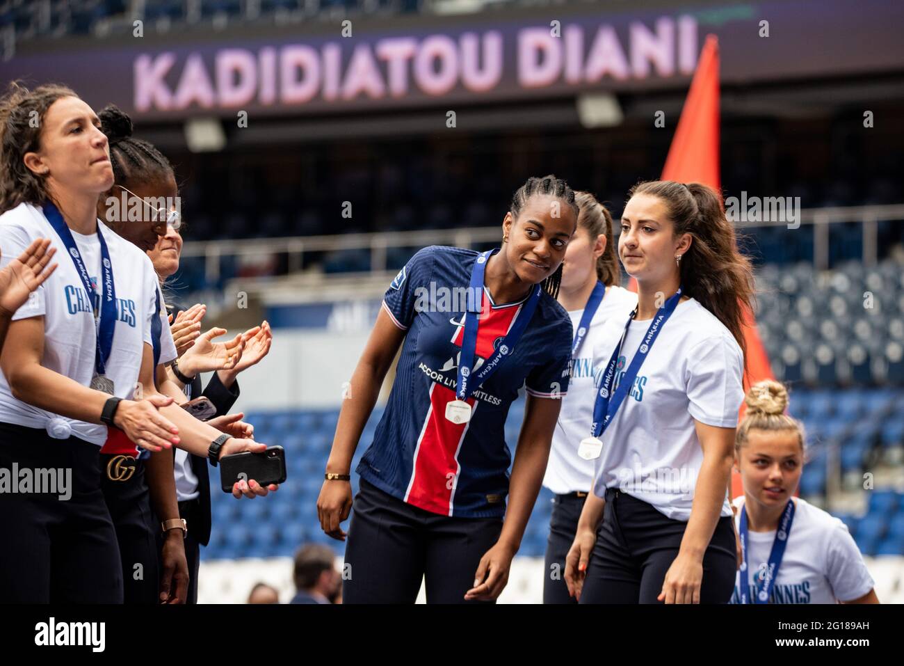 Marie Antoinette Katoto de Paris Saint Germain et Sara Dabritz de Paris ...