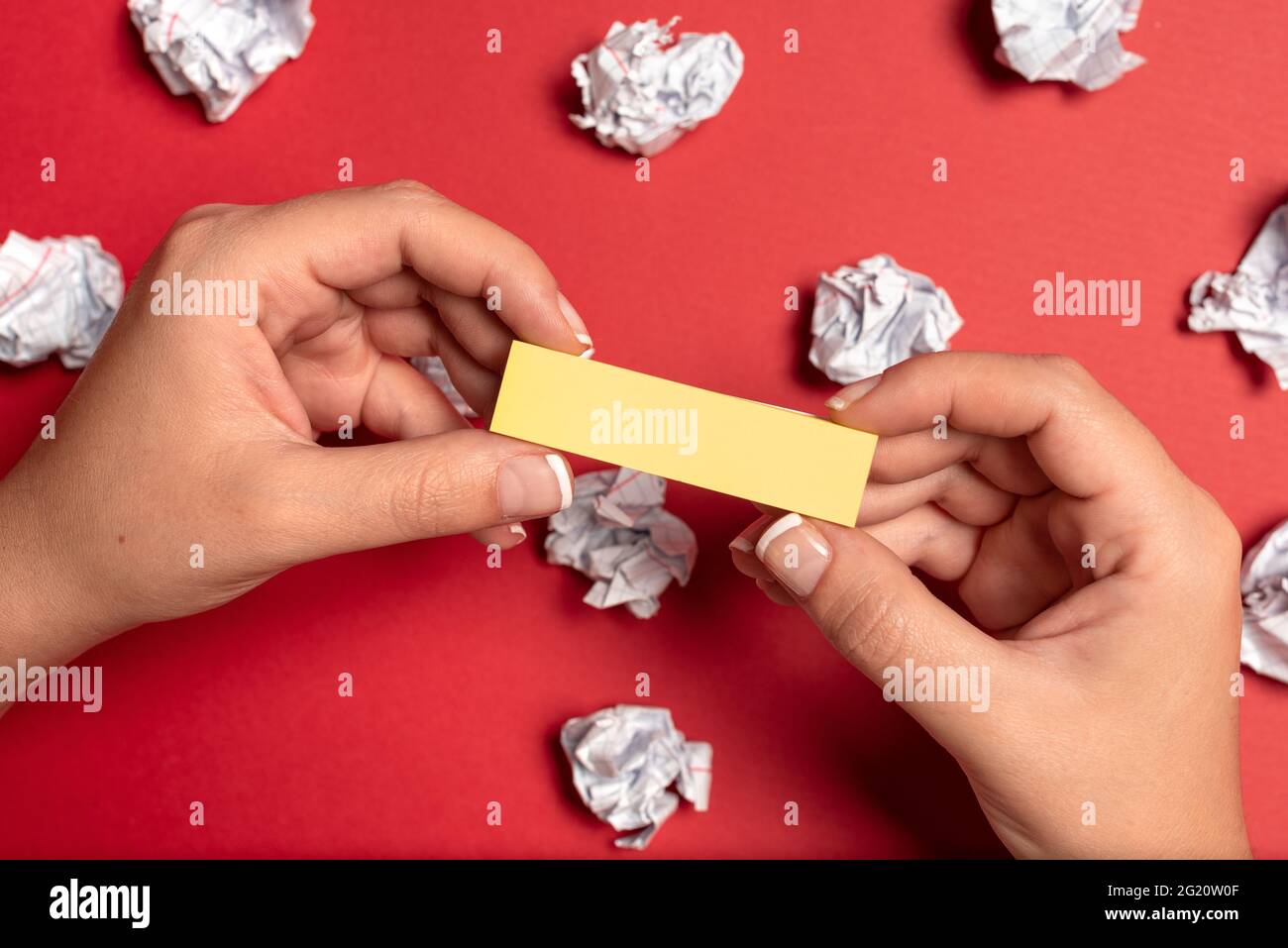 Dessin de dessins créatifs prise de notes importantes planification de ...