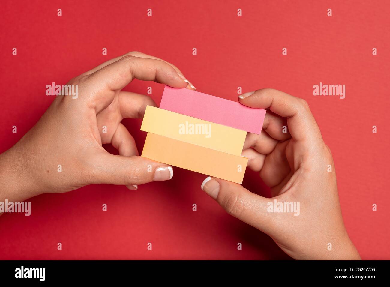 Dessin de dessins créatifs prise de notes importantes planification de ...