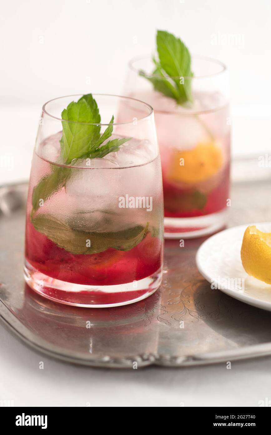 Boisson arabe Banque de photographies et d’images à haute résolution ...