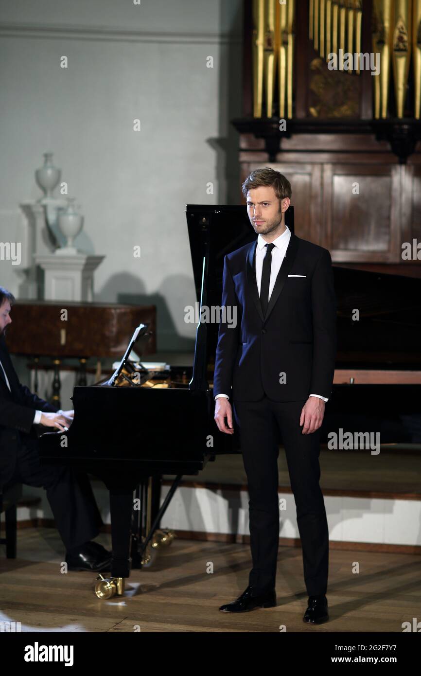 Benjamin appli Banque de photographies et d’images à haute résolution ...