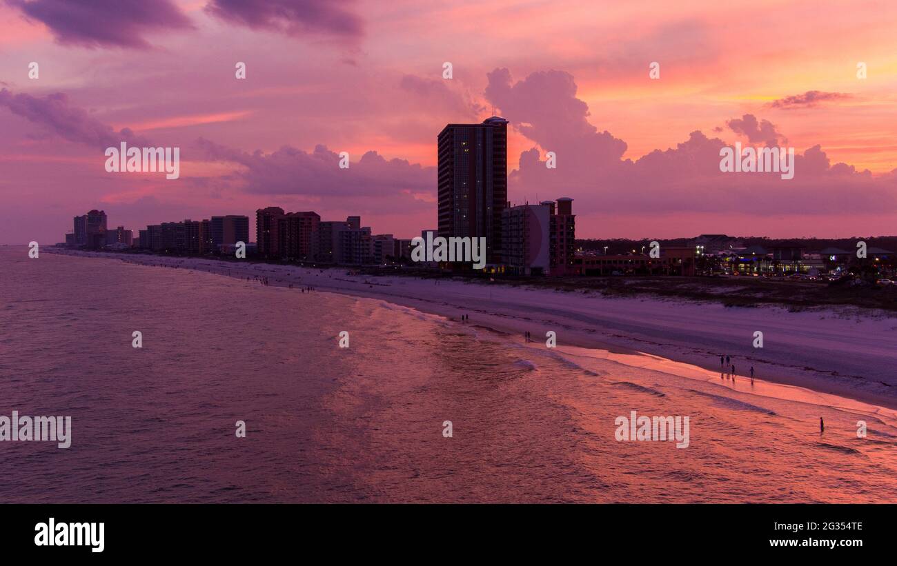 Orange beach Banque de photographies et d’images à haute résolution - Alamy