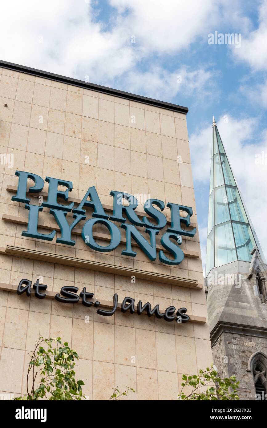 Logo distillerie pearse lyons Banque de photographies et d’images à ...