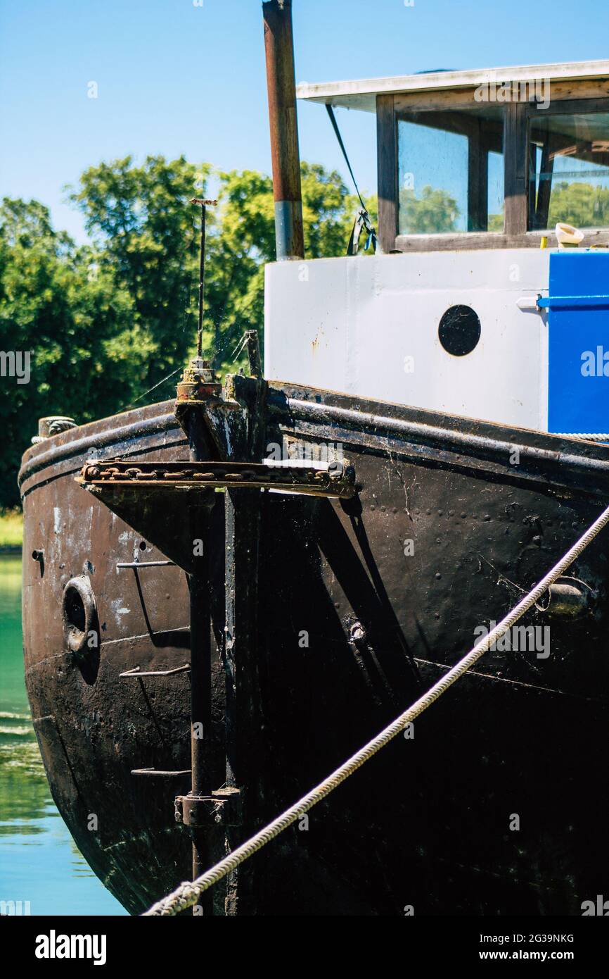 Reims France 14 juin 2021 UNE barge est un type de bateau de transport ...