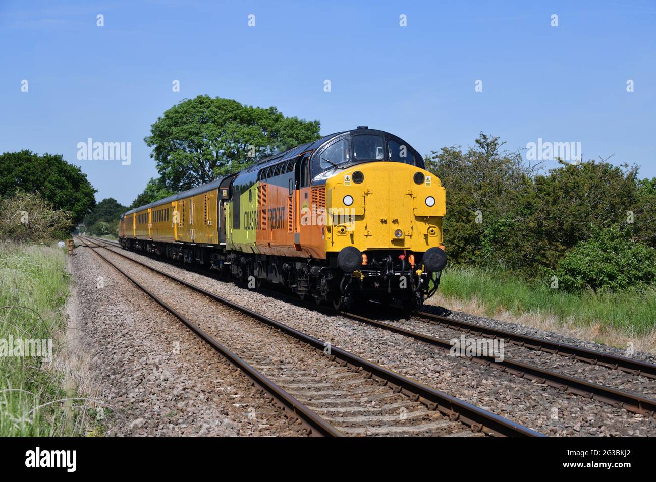 Colas rail Banque de photographies et d’images à haute résolution - Alamy