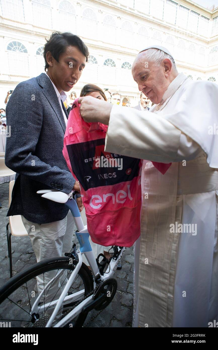 Maria fernanda gutierrez Banque de photographies et d’images à haute ...