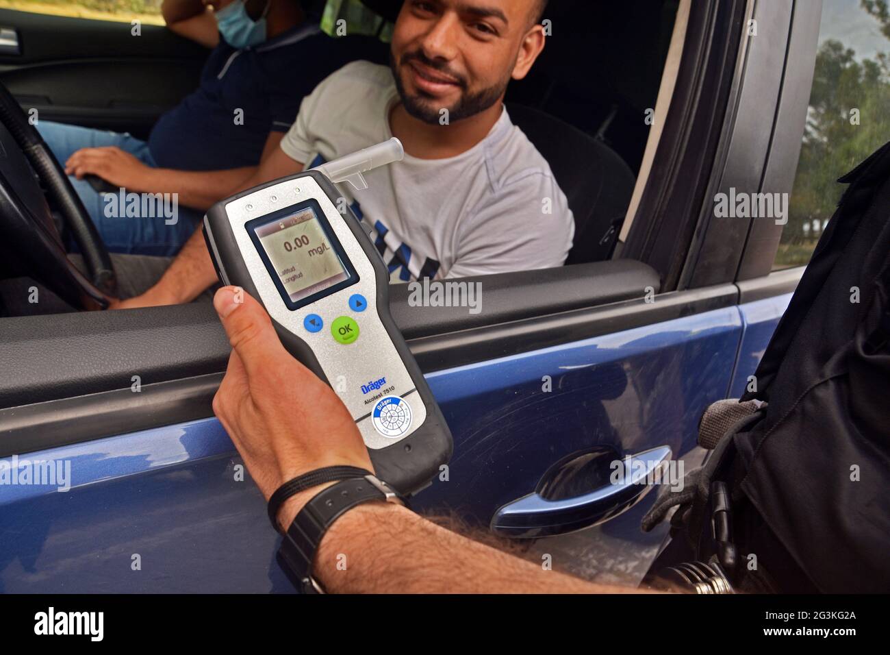 Breath test alcohol police Banque de photographies et d’images à haute ...