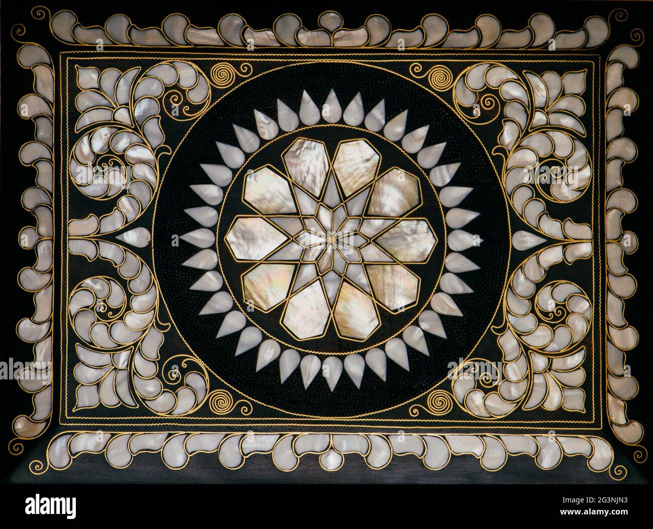 Incrustations de nacre Banque de photographies et d’images à haute ...