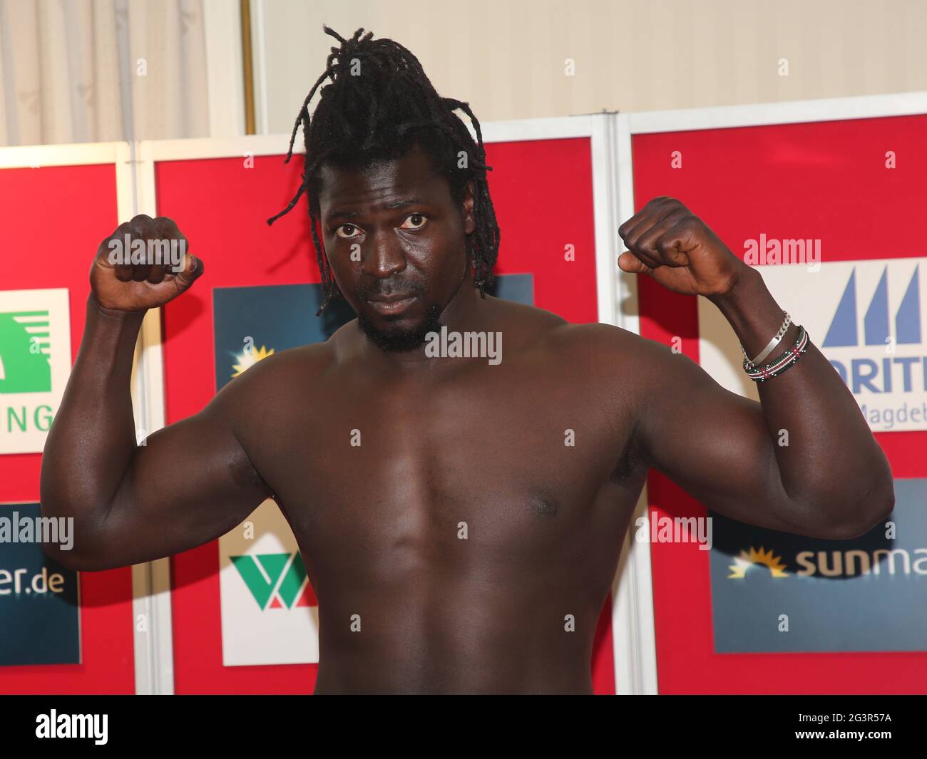 Collins mondi ojal Banque de photographies et d’images à haute ...