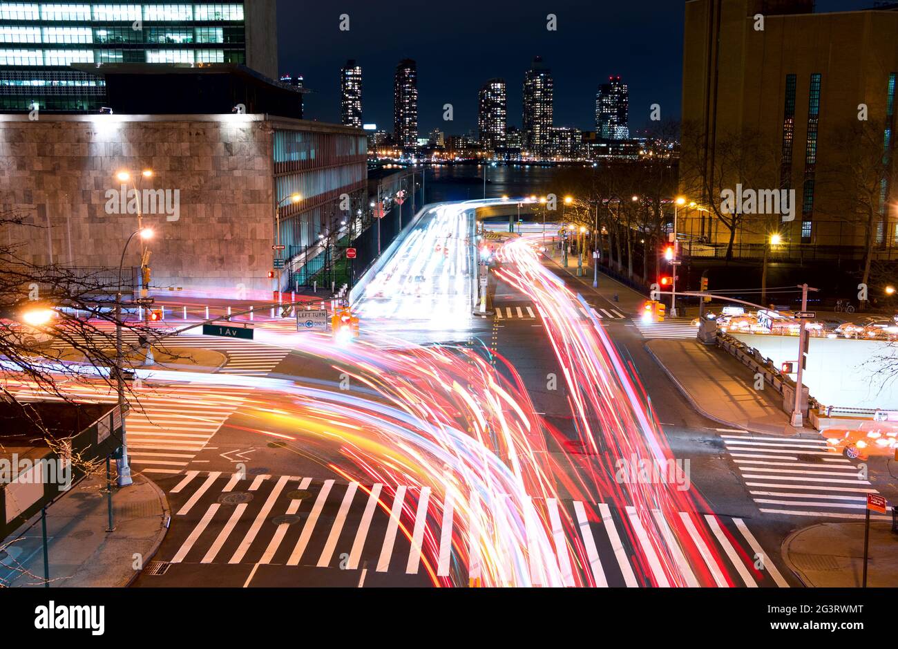 Intersection de la circulation Banque de photographies et d’images à ...