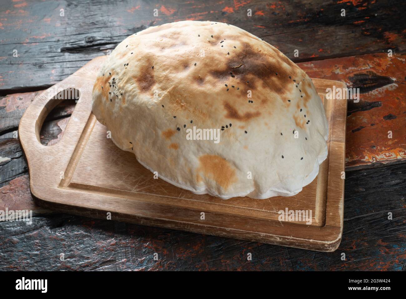 Pain plat turc traditionnel Banque de photographies et d’images à haute ...