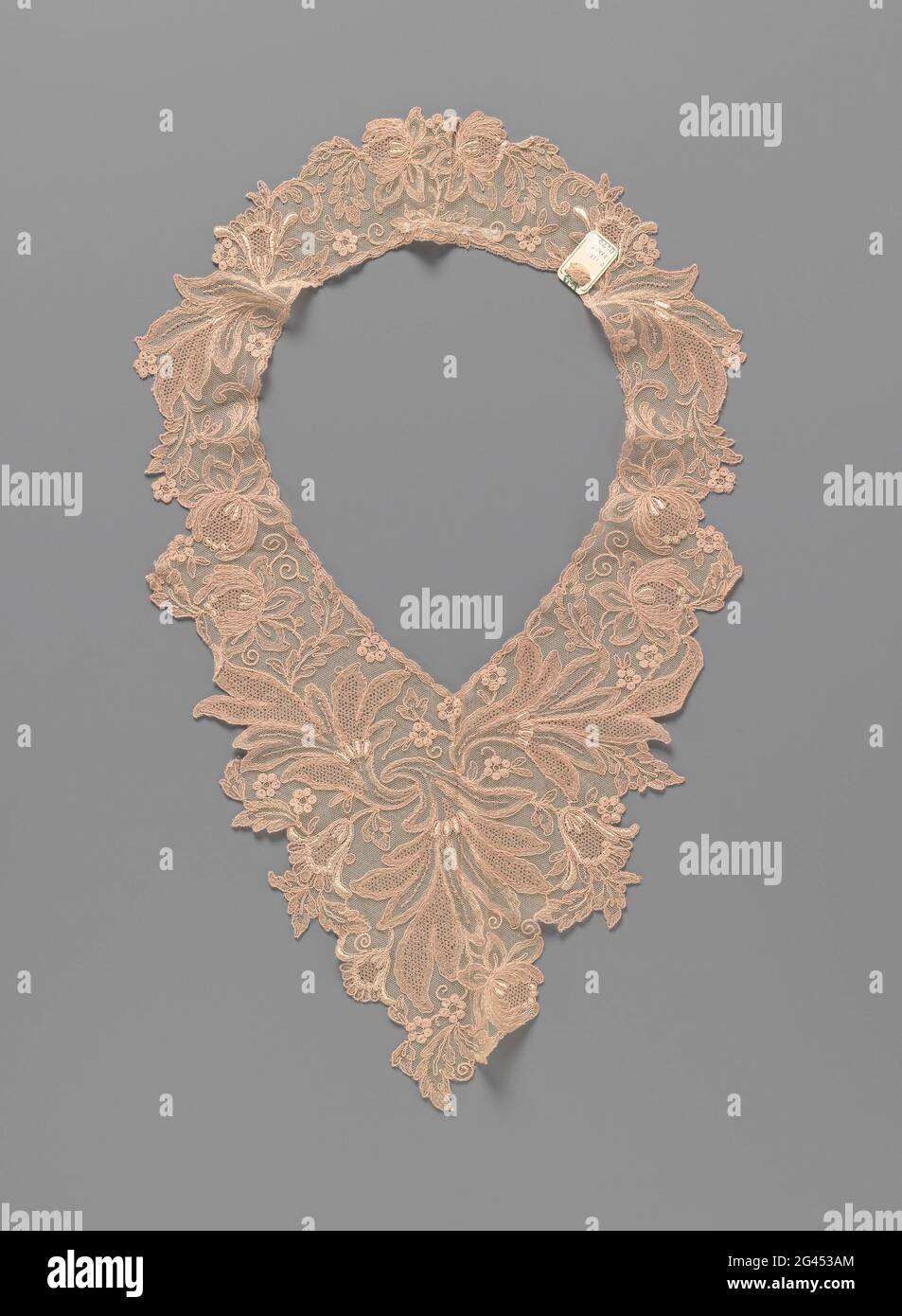 Application de l'usinage pour une encolure ronde. Application d'usinage ...