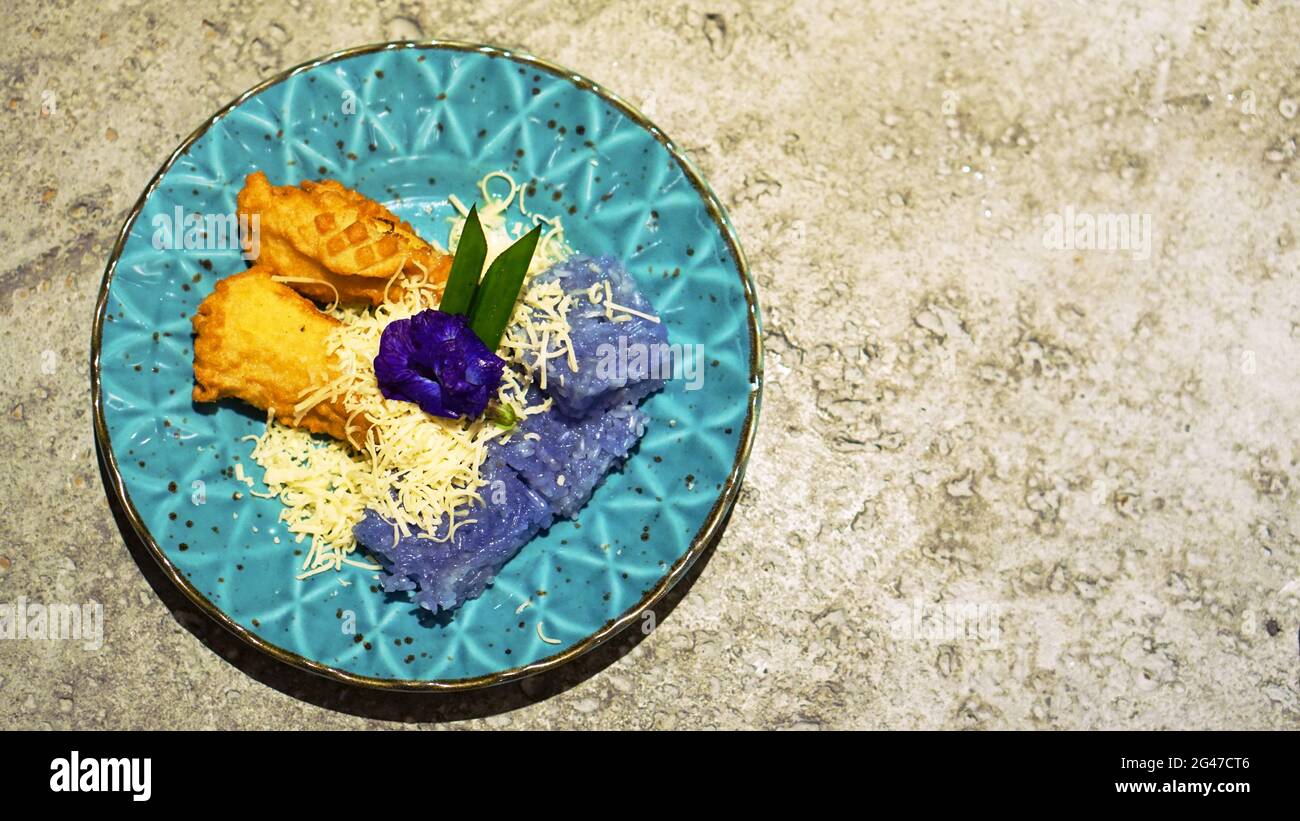 Banane frite Banque de photographies et d’images à haute résolution - Alamy