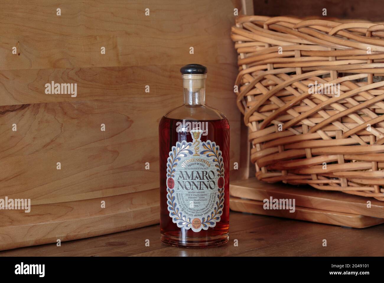 Amaro nonino Banque de photographies et d’images à haute résolution - Alamy