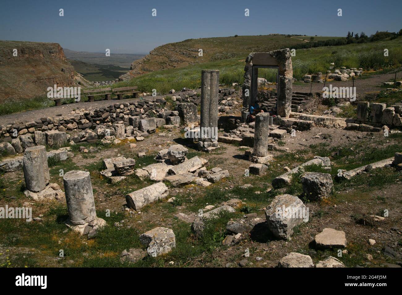 Ruines d'une ancienne synagogue juive d'Arbel du 4ème siècle qui a été ...