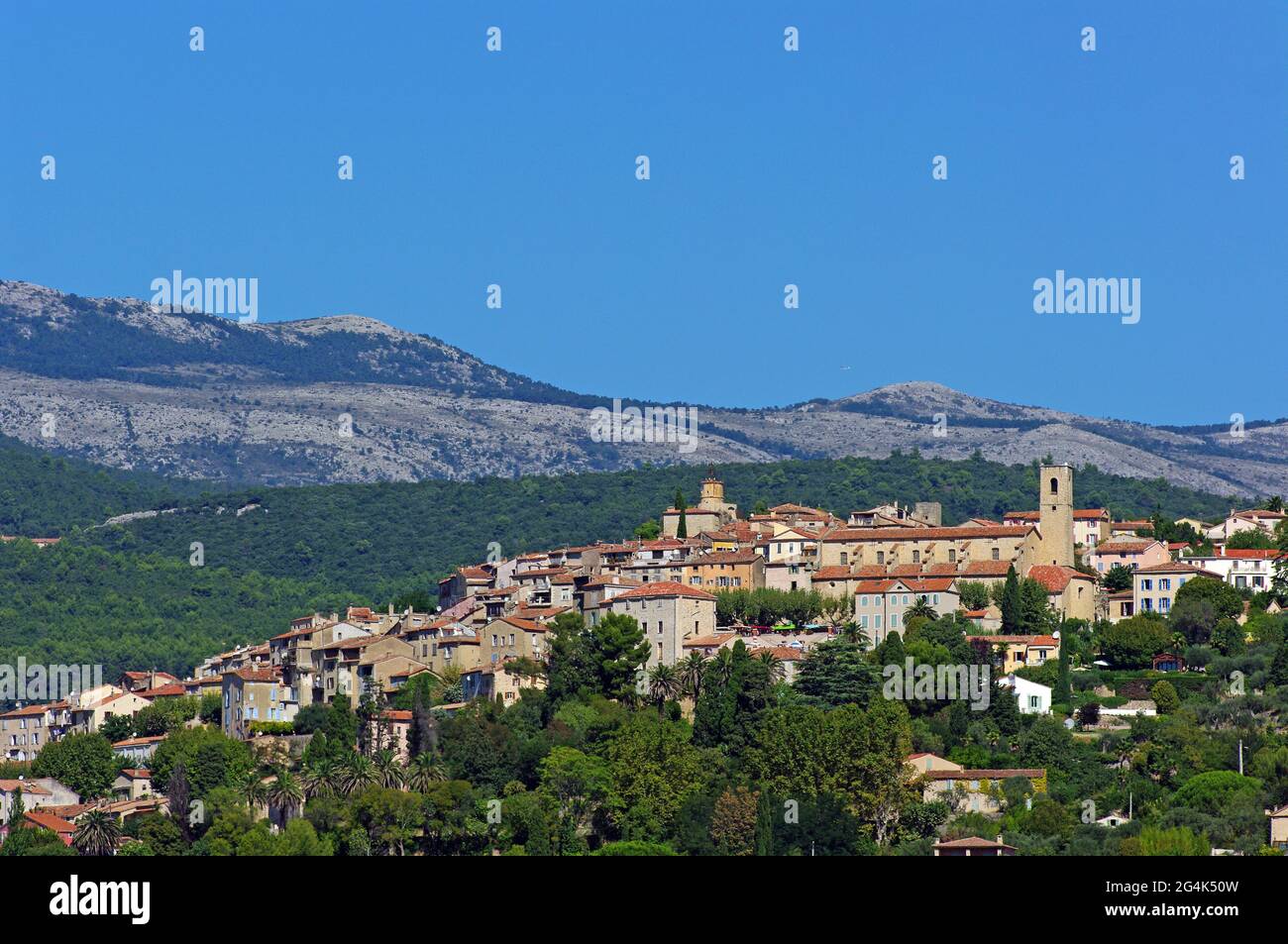 Village de fayence Banque de photographies et d’images à haute ...