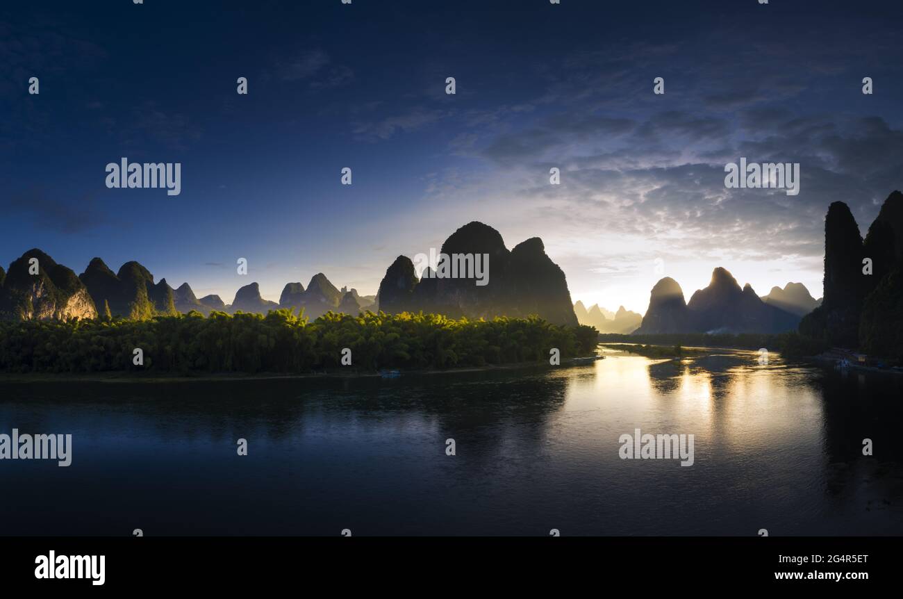 Xing ping Banque de photographies et d’images à haute résolution - Alamy